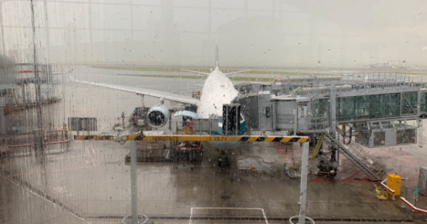 Flight Review – 國泰航空 商務艙 香港-大阪關西 Cathay Pacific CX596 Hong Kong - Osaka ...