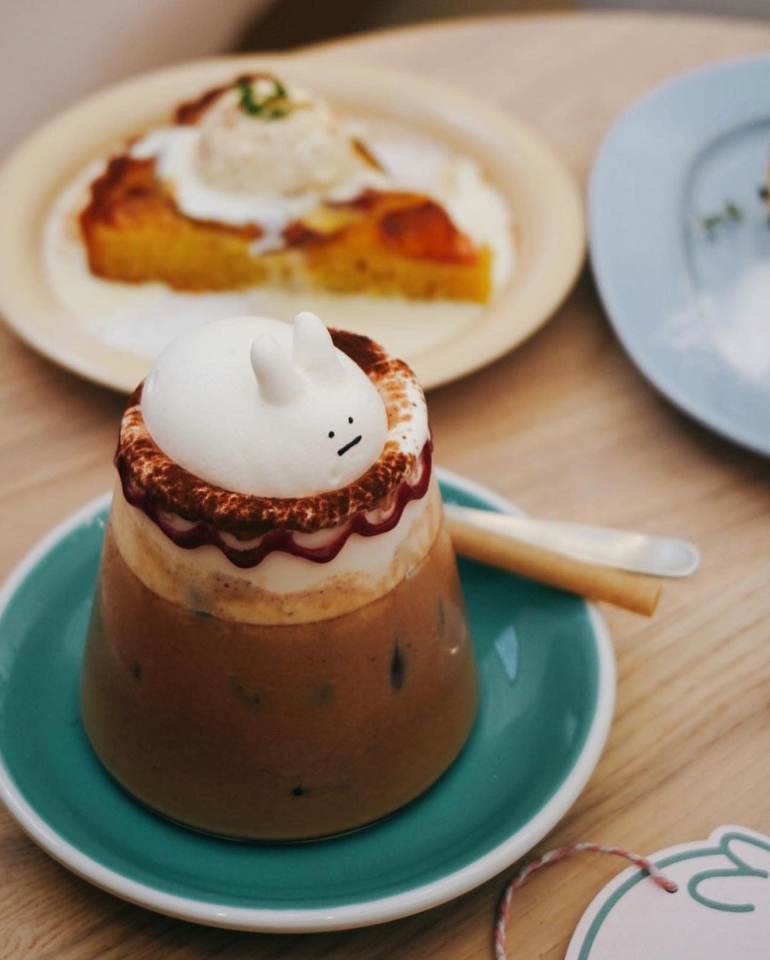 上環人氣文青Cafe「Gwee Coffee & More」重開 打卡蛋白霜朱古力咖啡／手作Bagel及甜品 | U Food