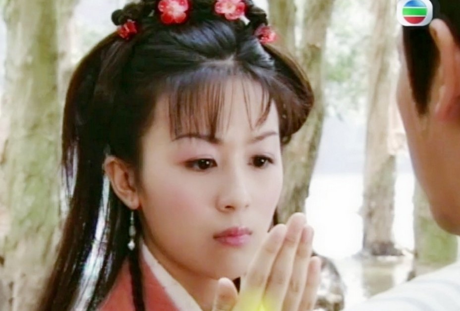 童顏不再？43歲唐寧驚現全頭白髮 移居紐西蘭擁抱自然 | ezone