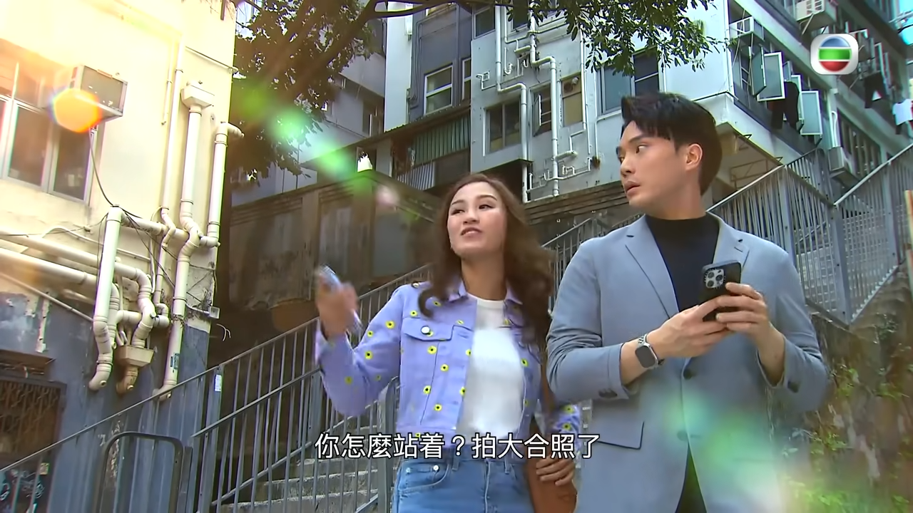 黑色月光｜蘇韻姿離巢之作飾演靚女記者 角色亂入TVB宇宙玩埋《新聞女王》 | UHK 港生活