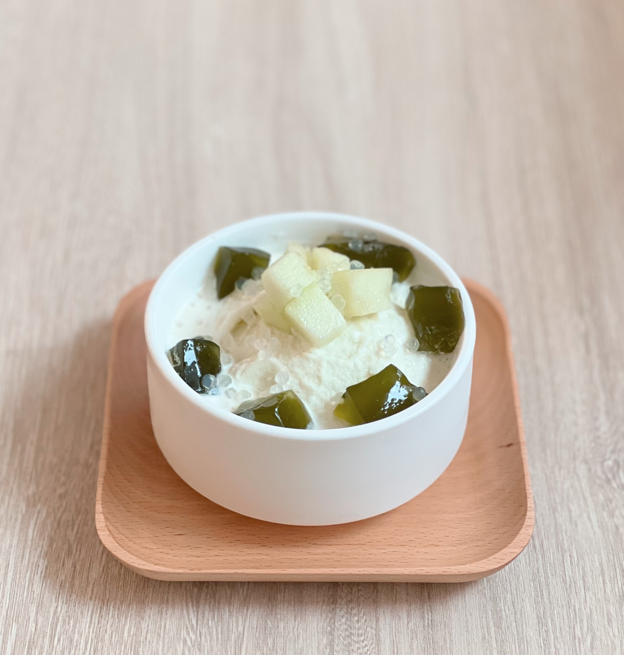 港式甜品店聰嫂甜品強勢回歸！灣仔新開「聰。C Dessert」 招牌龍眼椰果冰／榴槤水晶珠／拉絲麻糬仙草凍 | U Food