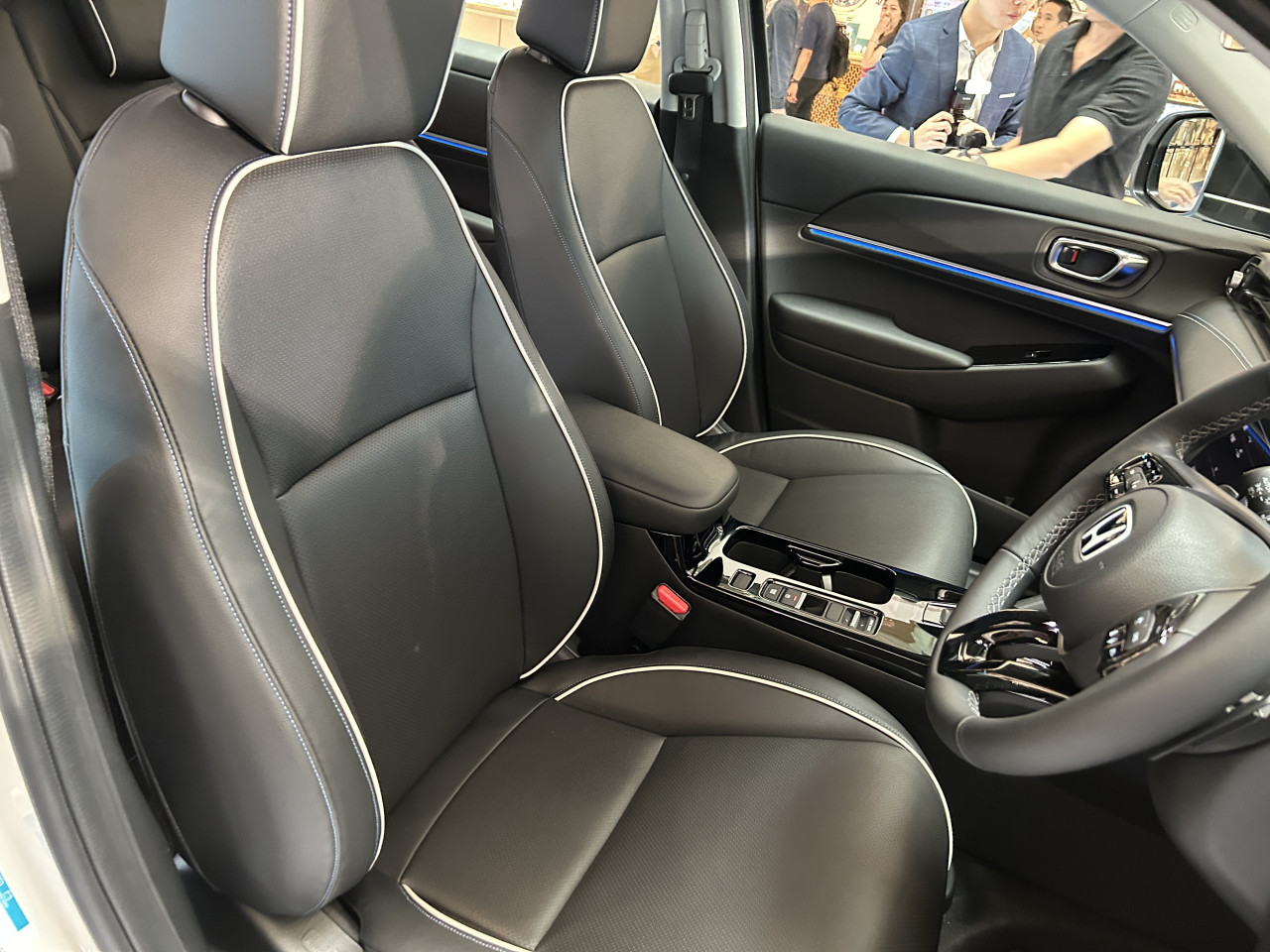 香港電動車推薦2026｜逾20電動車一換一推介 價錢最平10幾萬Tesla/BYD/MG/BMW/Benz | ezone