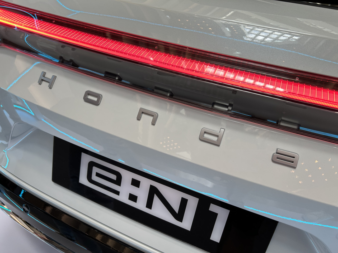 香港電動車推薦2026｜逾20電動車一換一推介 價錢最平10幾萬Tesla/BYD/MG/BMW/Benz | ezone