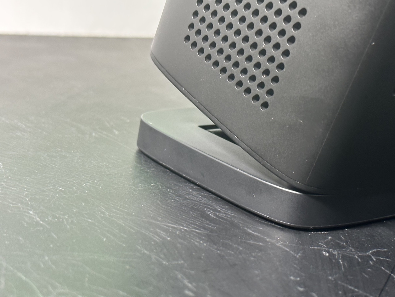 Texas Sonic Mini 10 掌上投影機試玩！隨時體驗最大至150 吋畫面 | ezone