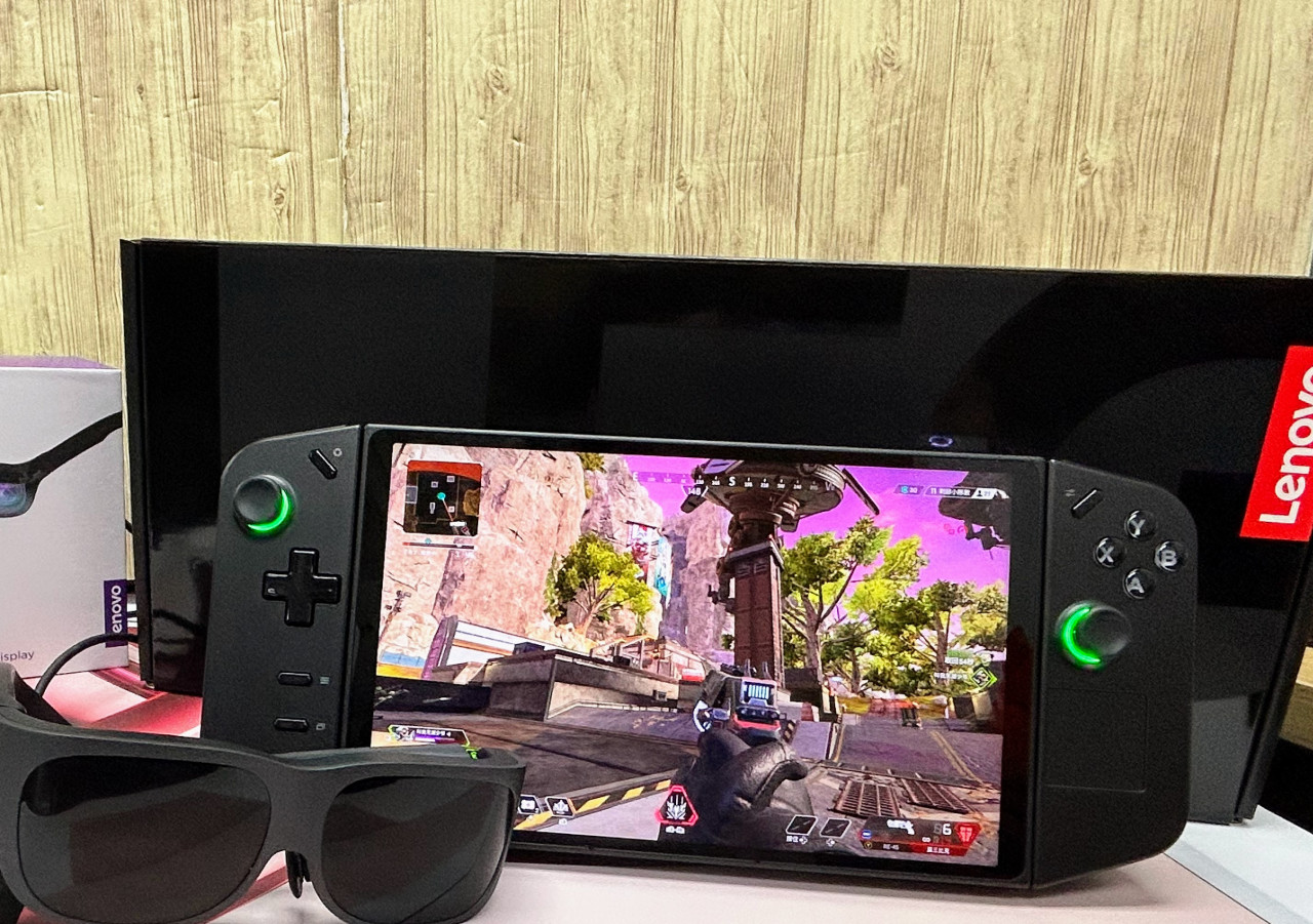 【開箱試玩】Lenovo Legion Go 遊戲掌機．Glasses T1 VR 眼鏡 掌上 VR 電競新體驗？ | ezone