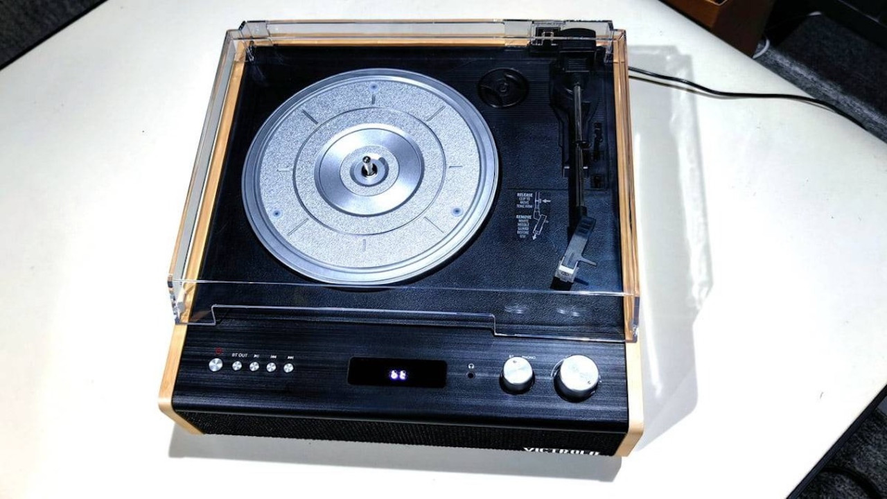 Jer @ MIRROR 出黑膠碟掀熱潮！入門或中高檔唱盤任君揀 | ezone