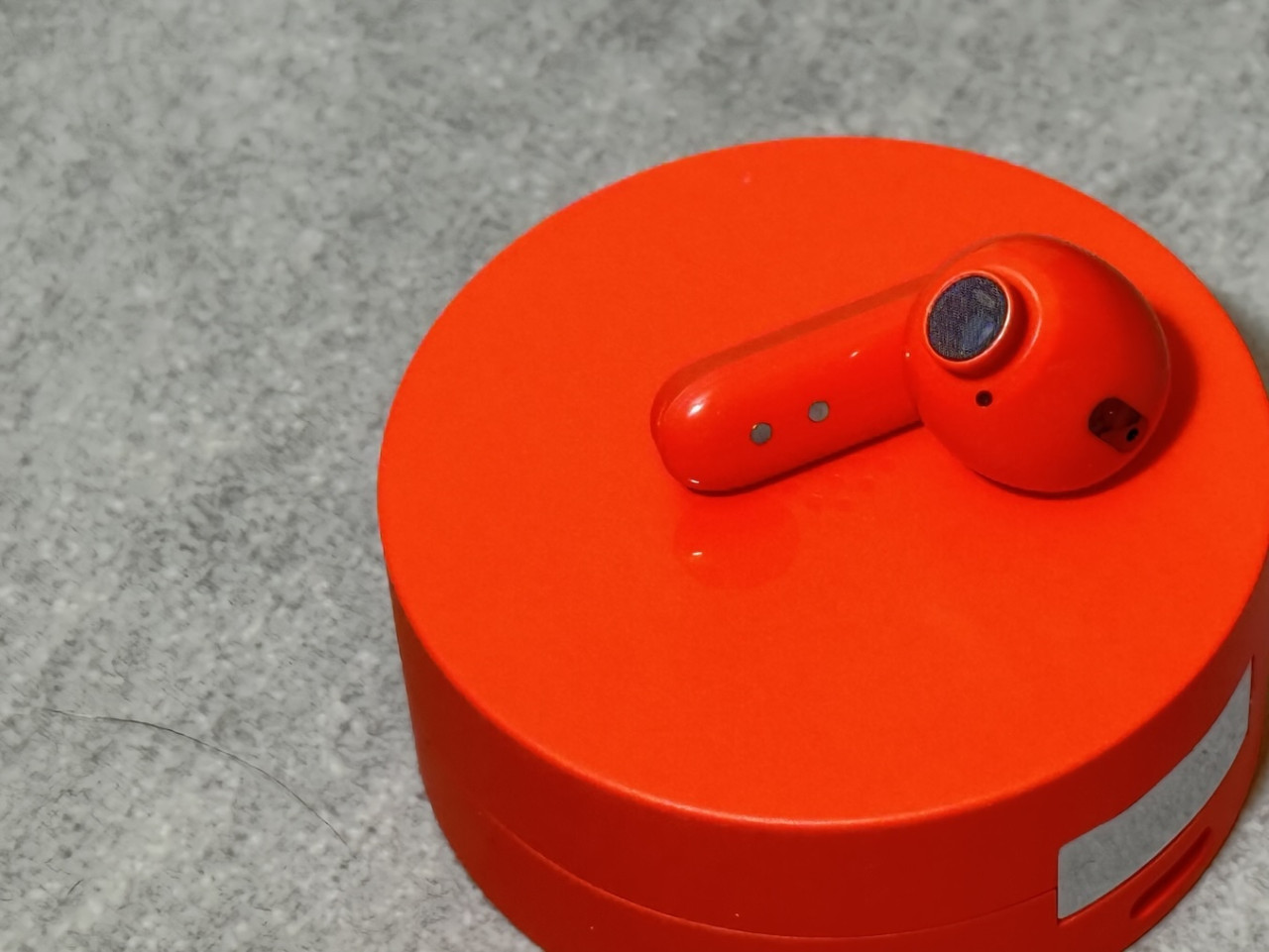 【新品實試】Nothing 子品牌 CMF 在港登場！打破平嘢無好定律 | ezone