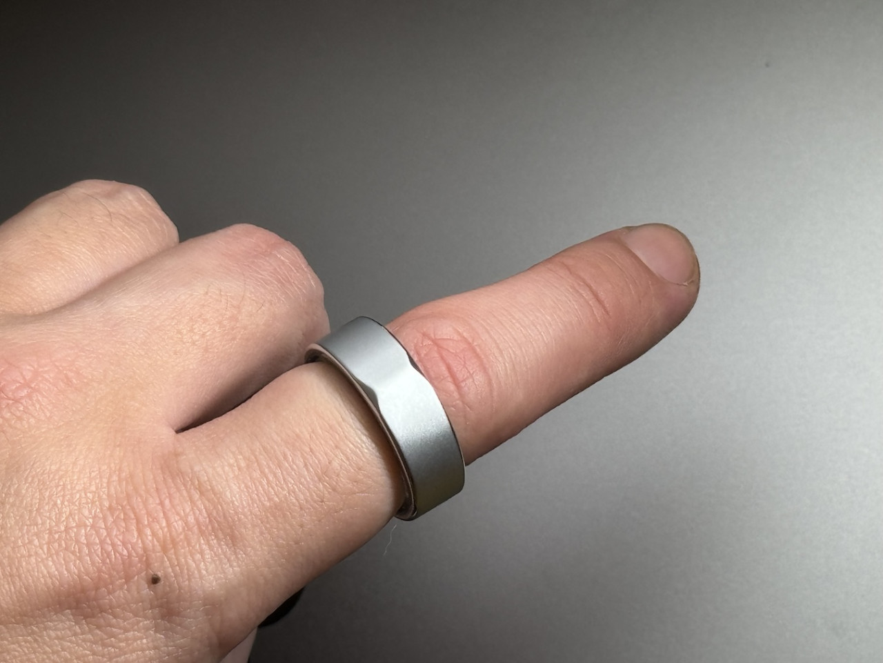 INSIX X1A 智能戒指搶先實試！神秘新品隨時 CHECK 健康 | ezone