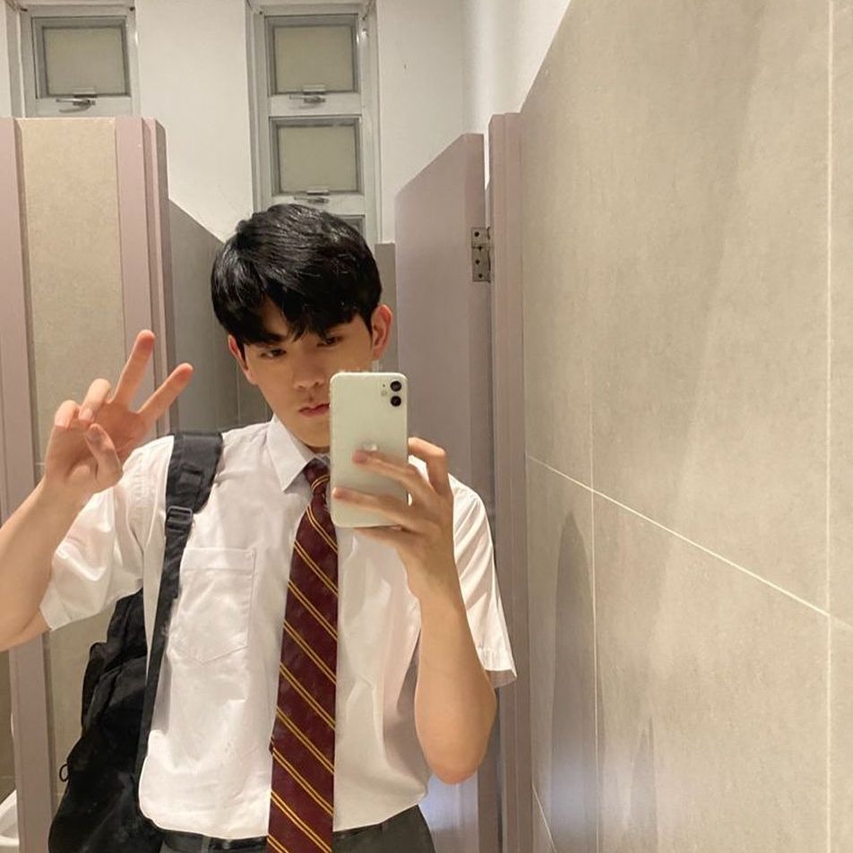 洪助昇專唱情歌戀愛值竟係A0.5？ 曾被欺凌訓練學懂保護人想快出Pool | UHK 港生活