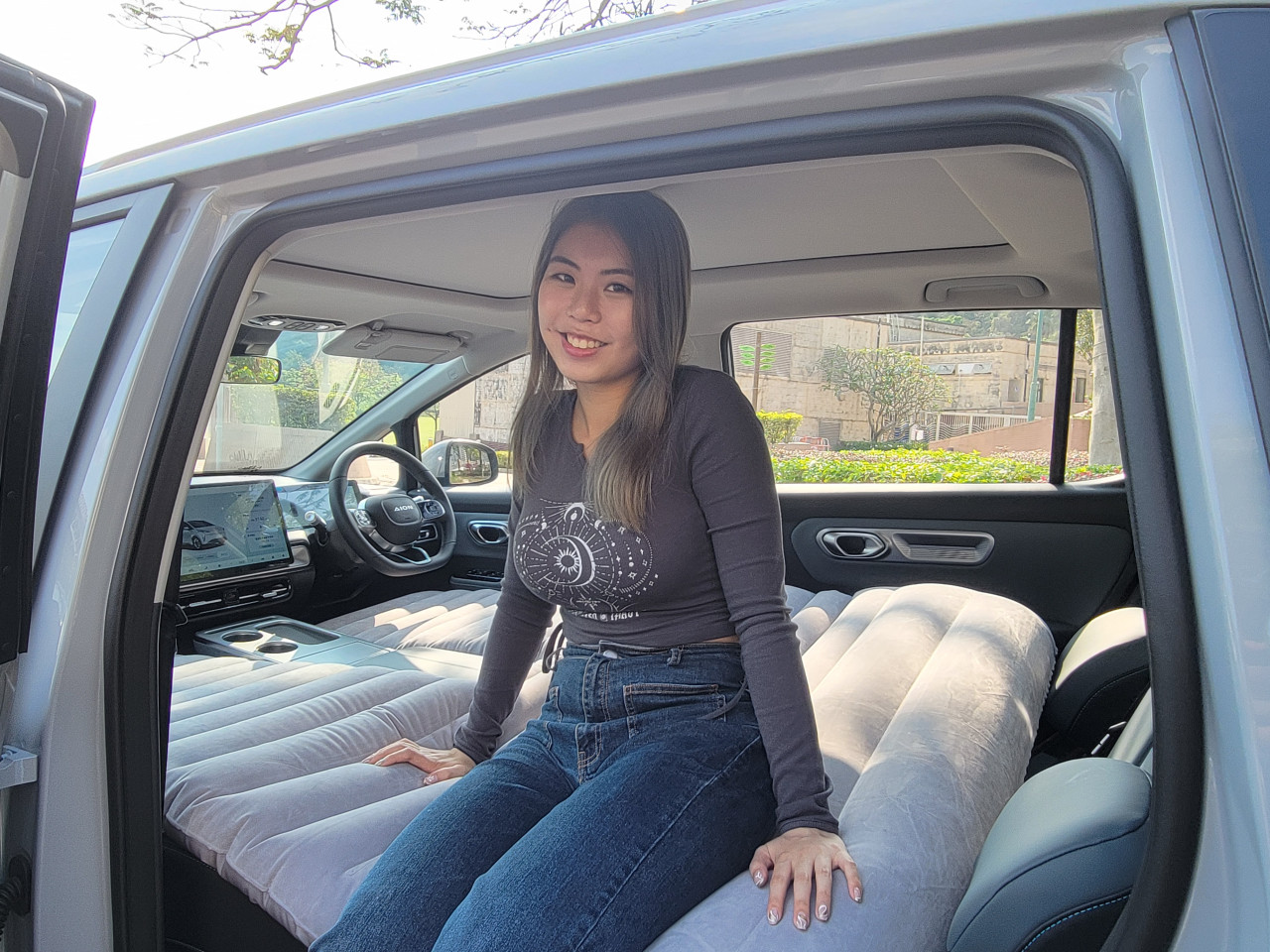 香港電動車推薦2026｜逾20電動車一換一推介 價錢最平10幾萬Tesla/BYD/MG/BMW/Benz | ezone