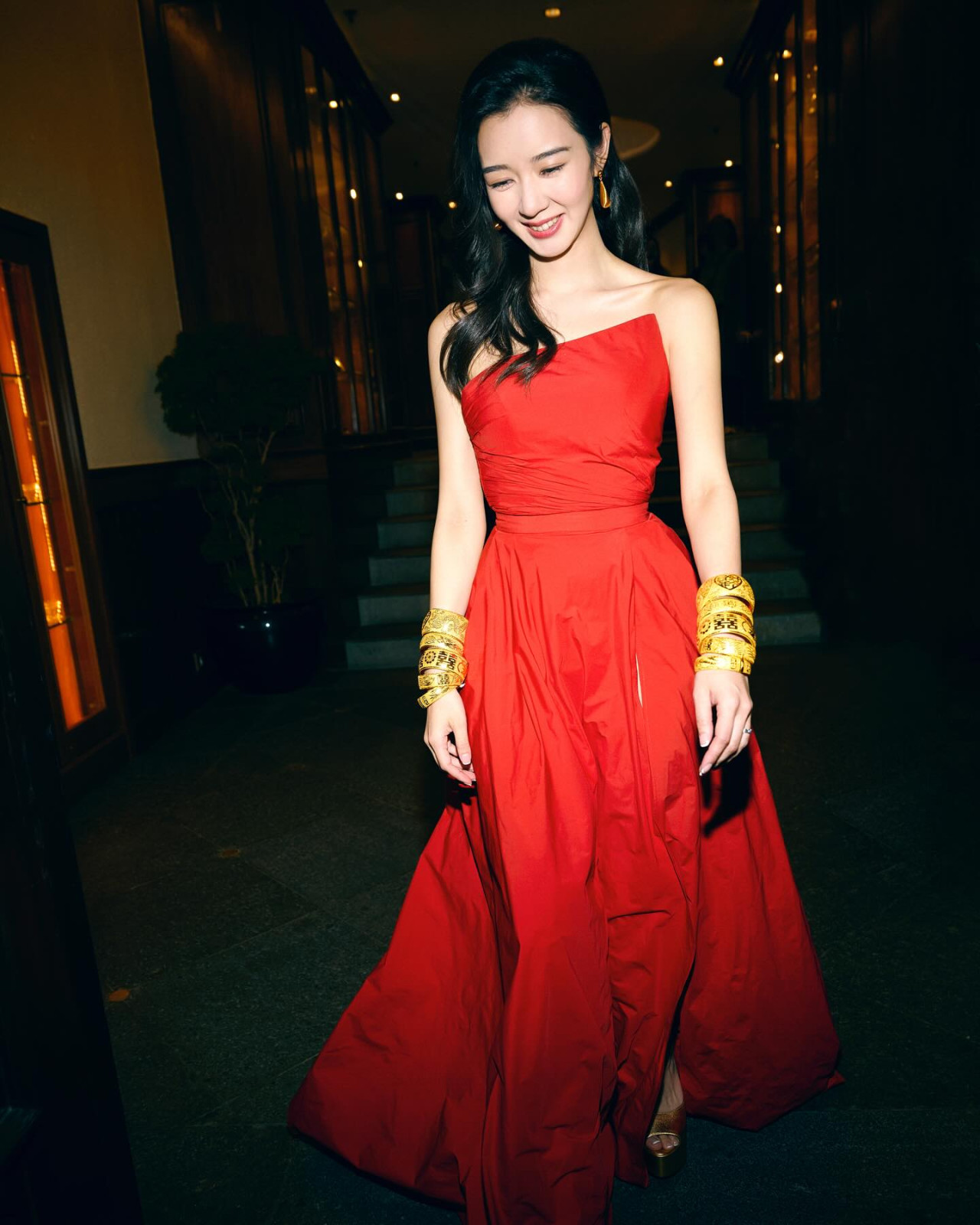 麥明詩IG報喜宣布平安誕下BB！貼一家三口全家福：爸媽會與你一起成長 | UHK 港生活