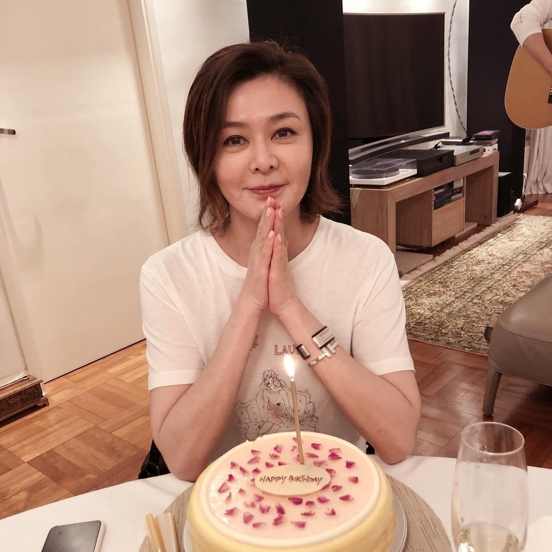 90年代最美港星榜單｜神仙打架黃金年代 這位「星女郎」奪冠 | ezone