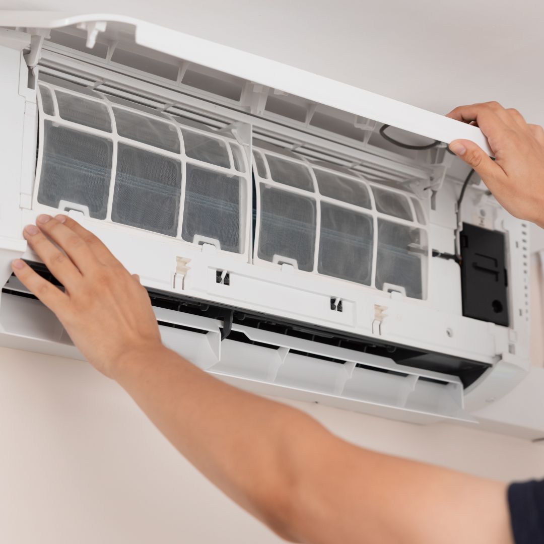 【冷氣機 8 招慳電大法】做漏 1 步令你電費貴、效能低！ | ezone