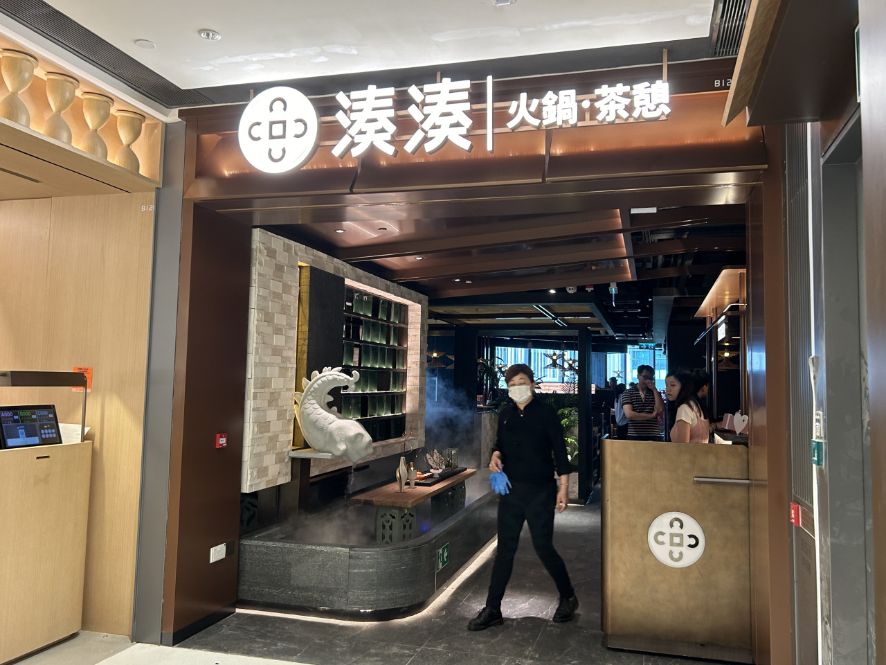 元朗新商場YOHO MIX/YOHO PLUS今日正式開幕！大批街坊支持 餐廳開業/商場優惠一覽 | UHK 港生活