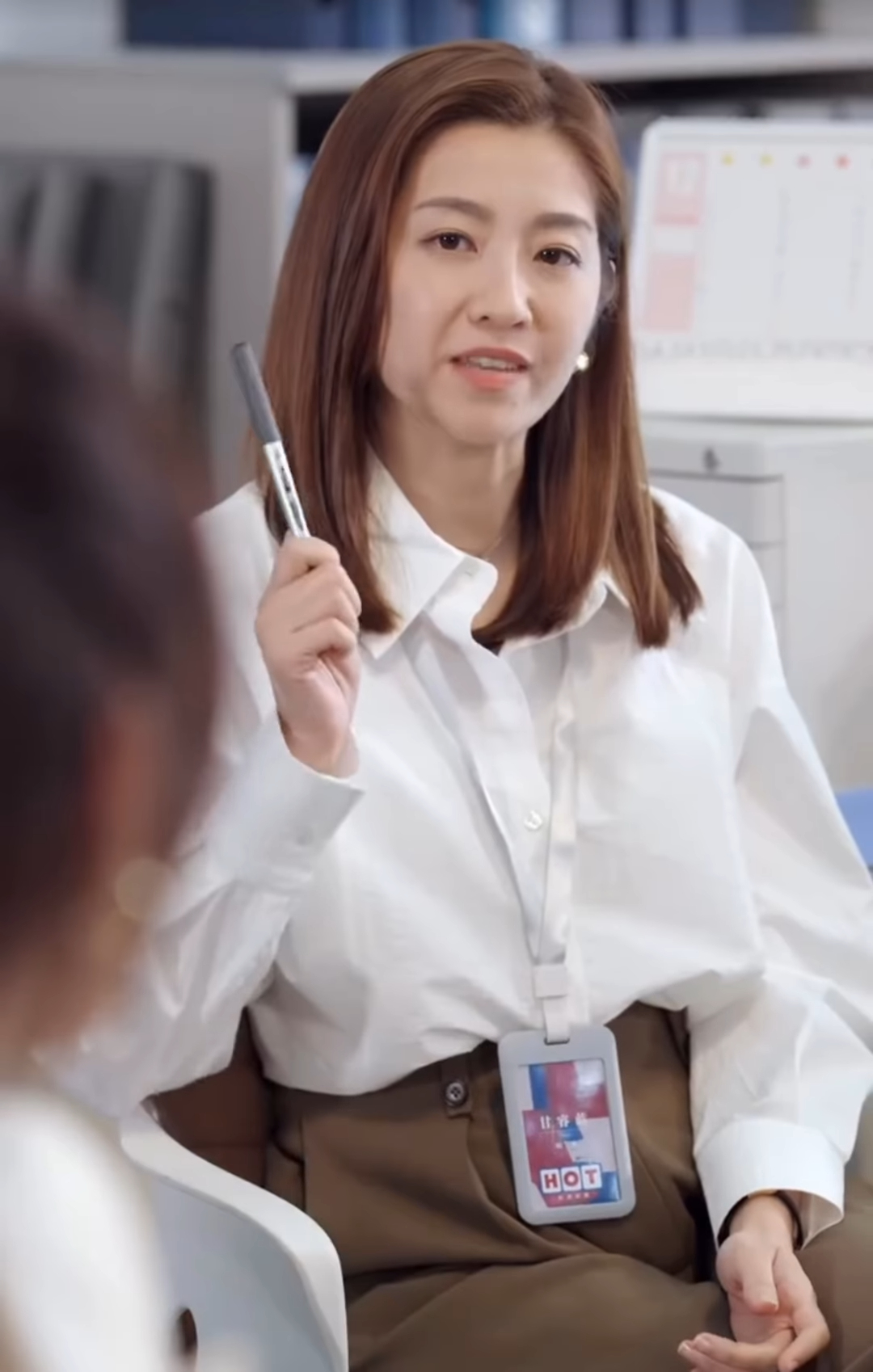 熱點女王｜TVB乘勢突推《新聞女王》姊妹篇 陳茵媺再度復出陪襯上位何依婷 | UHK 港生活