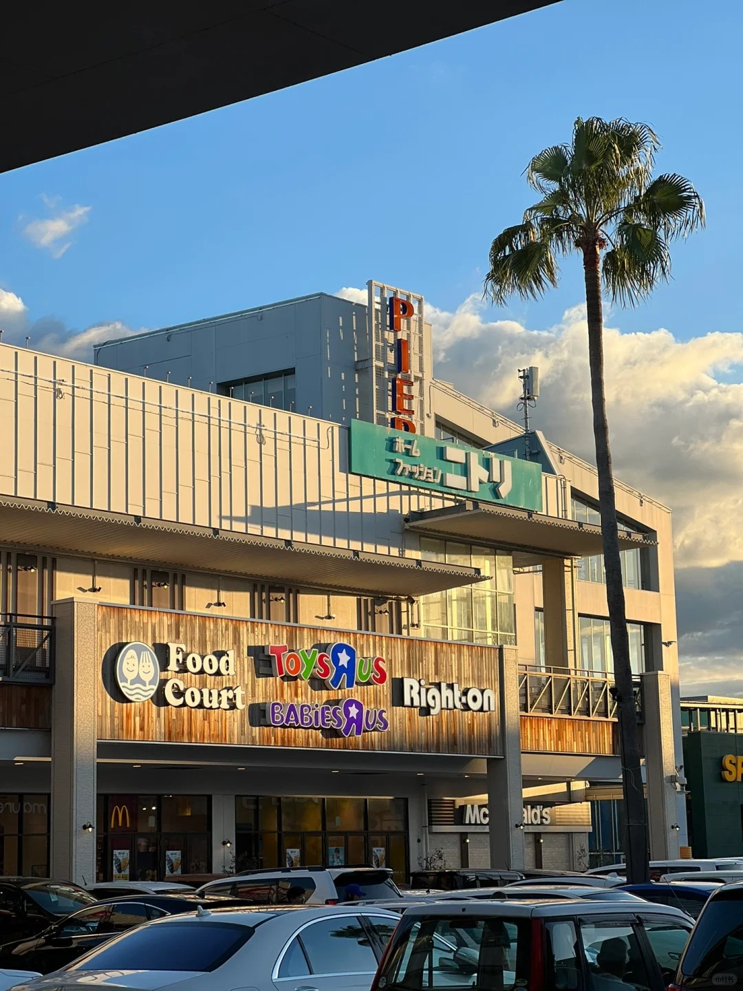 福岡Outlet推薦｜血拼必逛3大福岡Outlets THE OUTLETS北九州 vs Marinoa City | U Travel