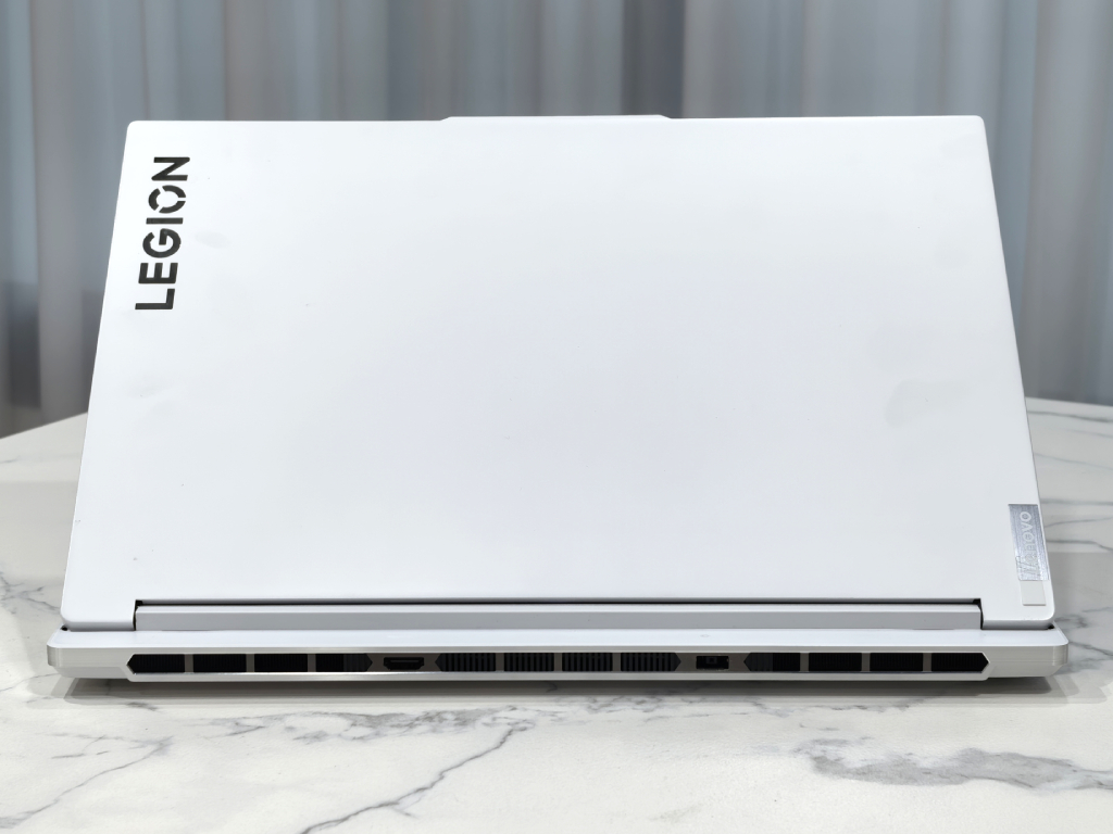 Lenovo Legion 7i Gen 9實測｜打機新體驗！搭載Lenovo AI Engine+一按智能加速 | ezone