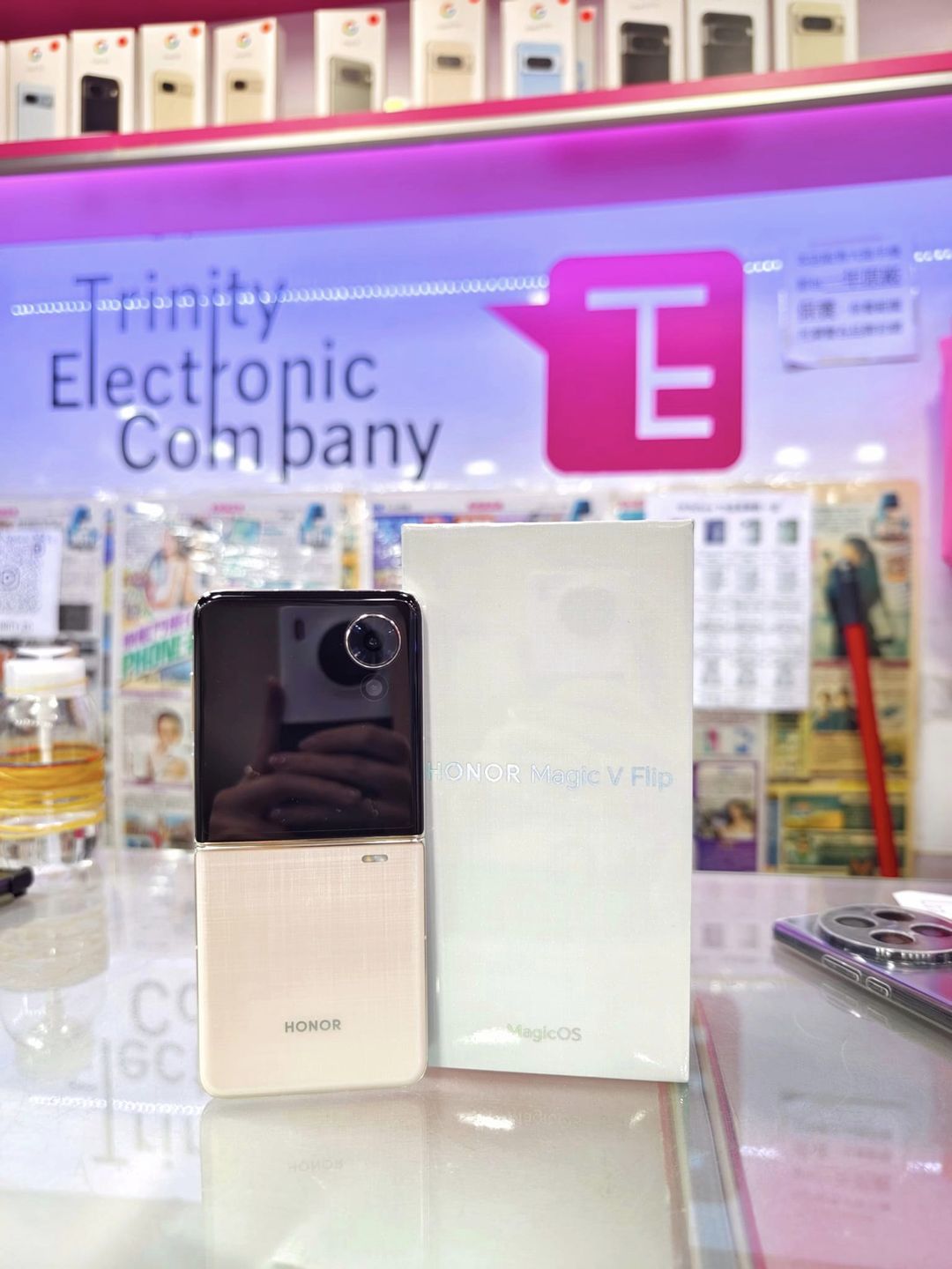 摺機2026｜小米/華為/samsung摺機8款熱賣比較 規格/售價/屏幕尺寸一覽 | ezone