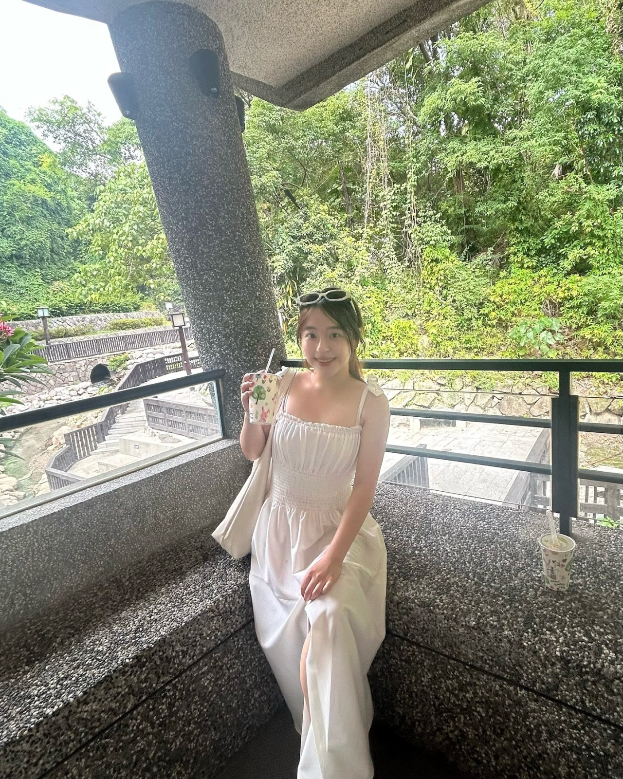 小如豬著瑜伽服曬腰觸犯「爵安法」 妹控Edan發「警告」禁止妹妹性感 | UHK 港生活