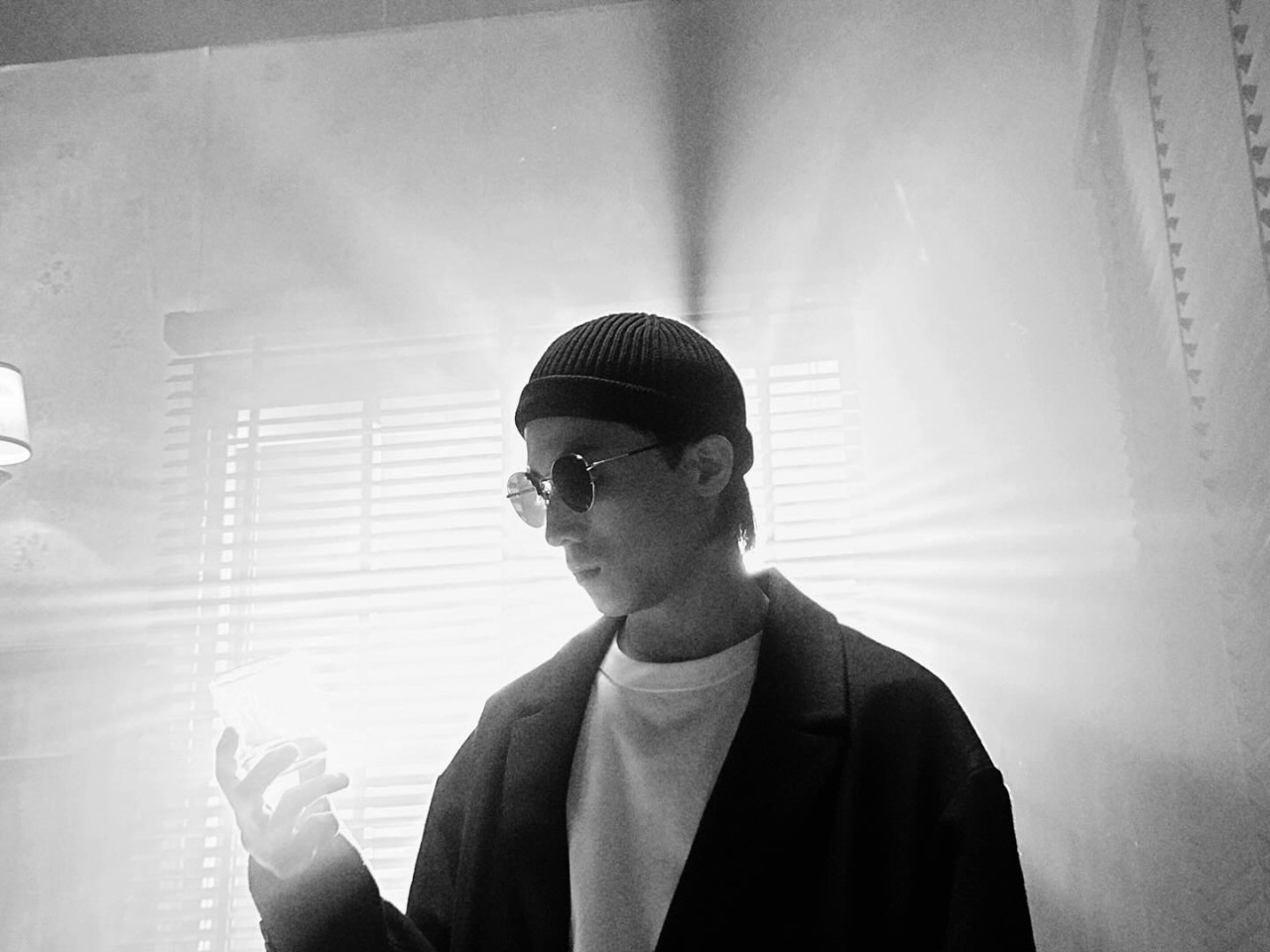 偽映畫預告專訪｜AK@MIRROR率先透露演唱會造型 有望帶「猜柴」上台表演? | UHK 港生活