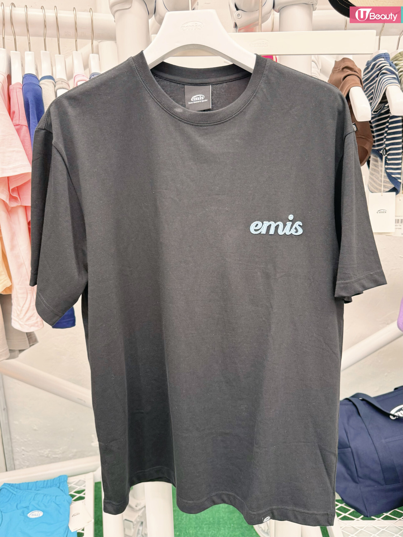 韓國潮牌emis期間限定店首次登陸香港！還原韓國門市設計/特設Y2K打卡位 | UHK 港生活
