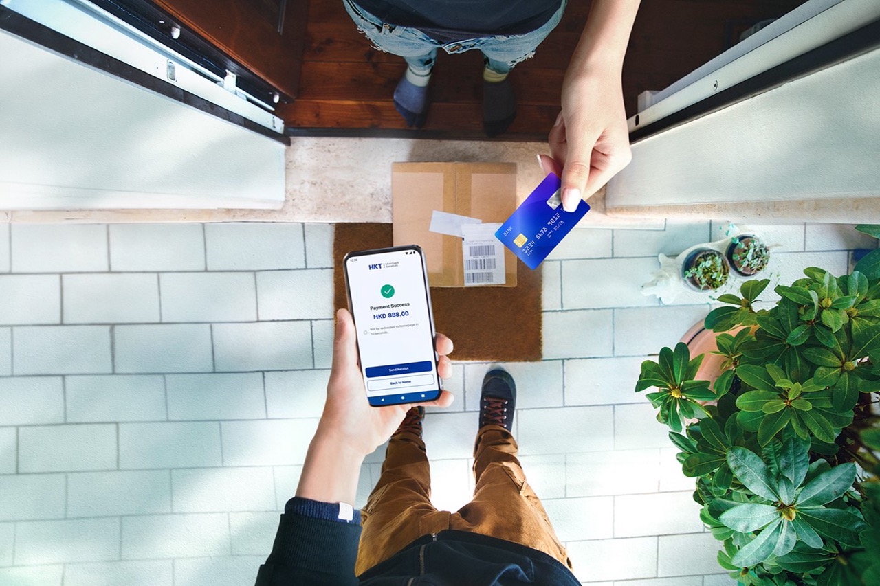 HKT POS手機變身收款機 中小企數碼轉型新方案 | ezone