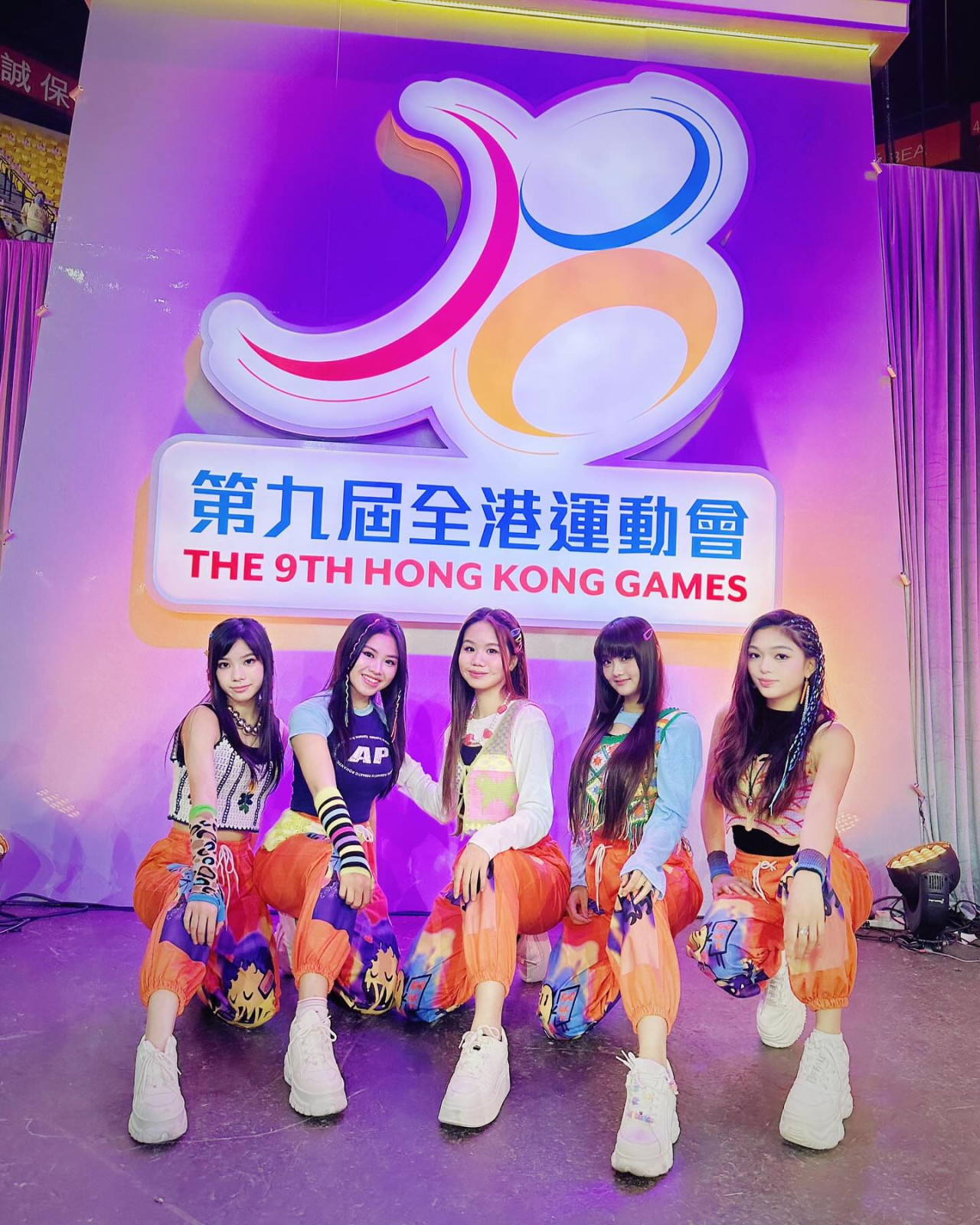 《聲夢2》女團XiX成員Vici莊殷玥正式退團 傳「4缺1」與葉佩雯怒轟「零尊重」有關 | UHK 港生活