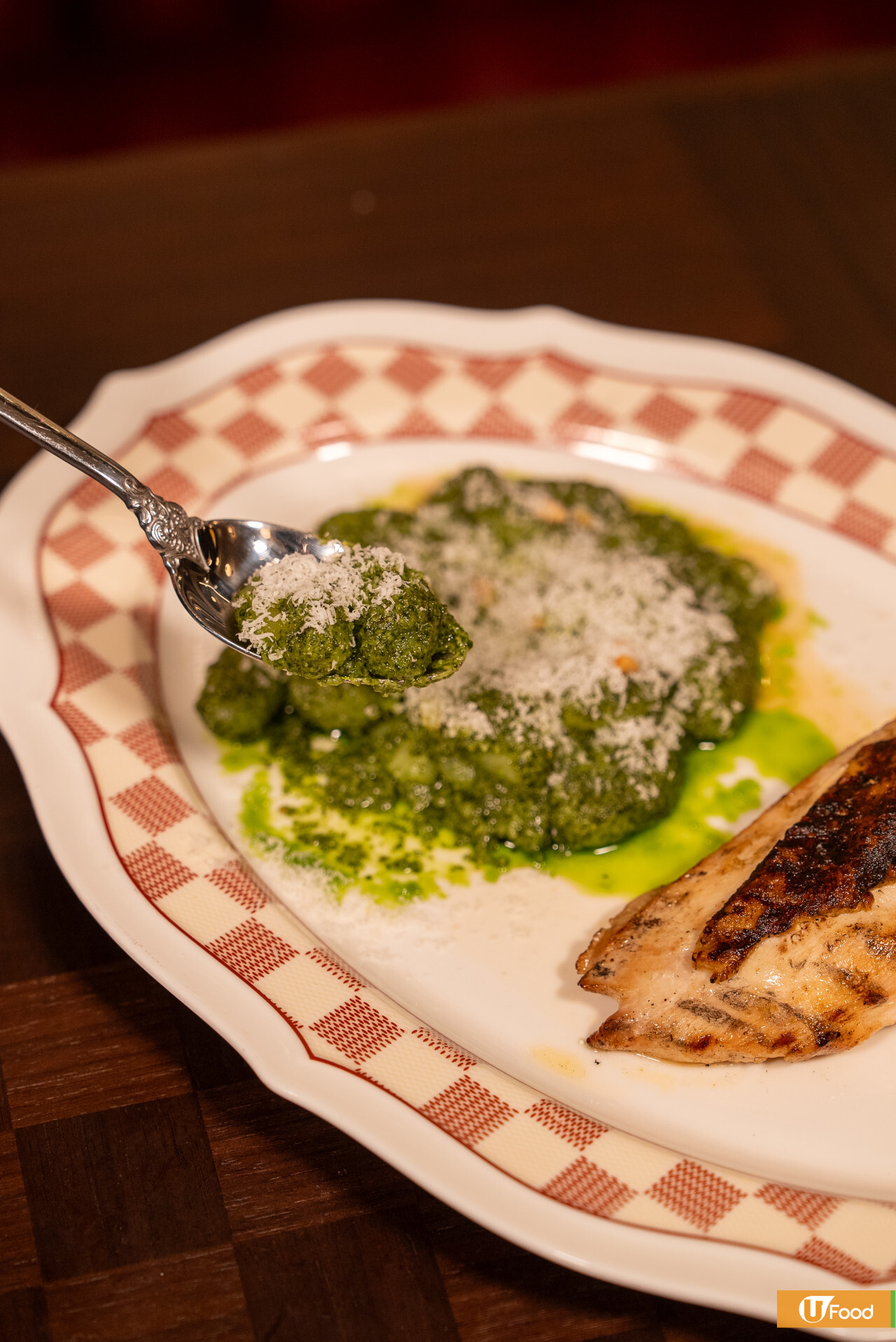 中環PMQ意大利餐廳Pasteako 復古裝潢下任食意粉！$188午餐有扒＋意粉＋甜品 | U Food