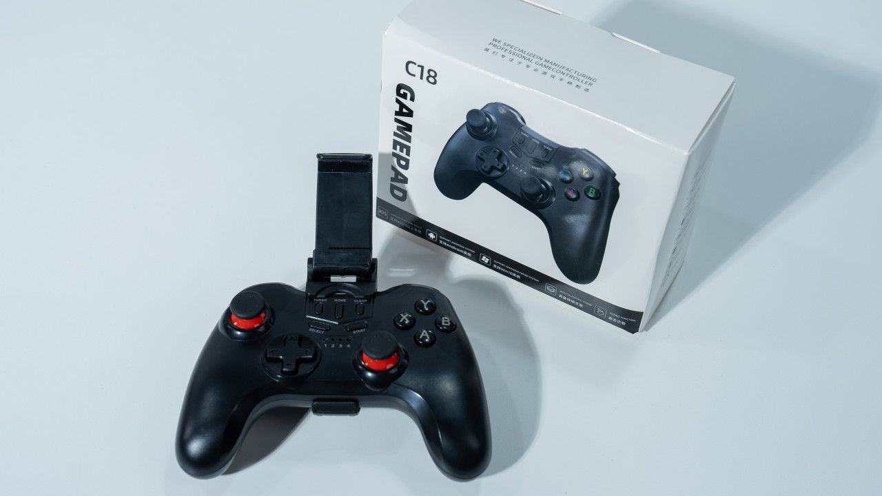 【開箱試玩】4款高CP值遊戲手掣！iOS 模擬器必備！ | ezone