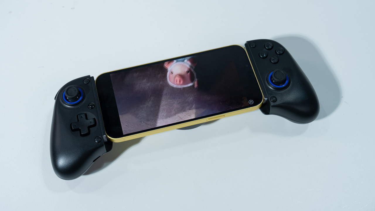 【開箱試玩】4款高CP值遊戲手掣！iOS 模擬器必備！ | ezone