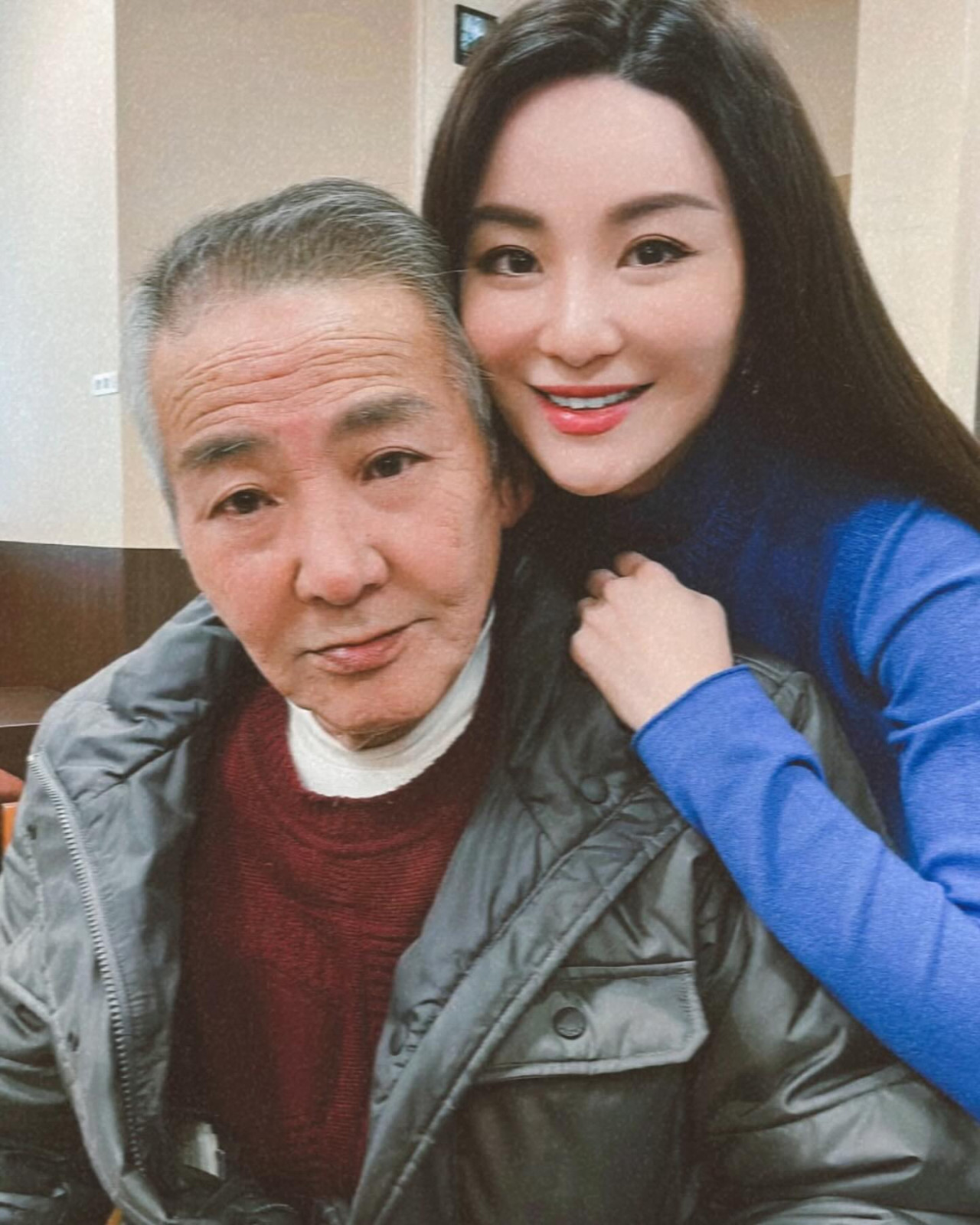 裕美曬合照打破婆媳不和傳聞！林作媽豪送Hermès銀包 獲婆婆認做孫媳婦！ | UHK 港生活