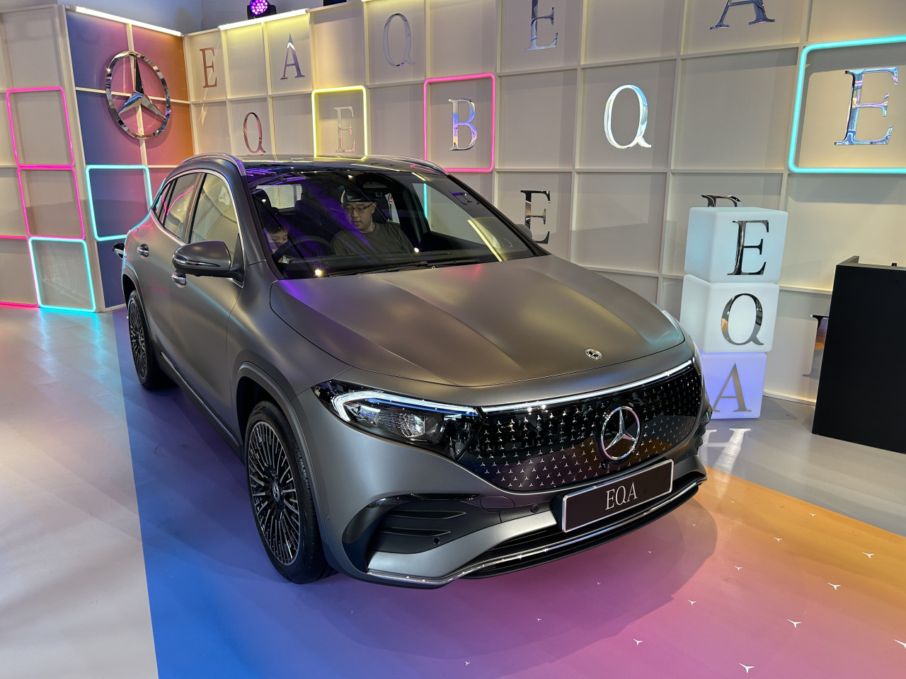 平治全新 EQA 及 EQB 正式抵港 Facelift 新設計更精明更智能 | ezone