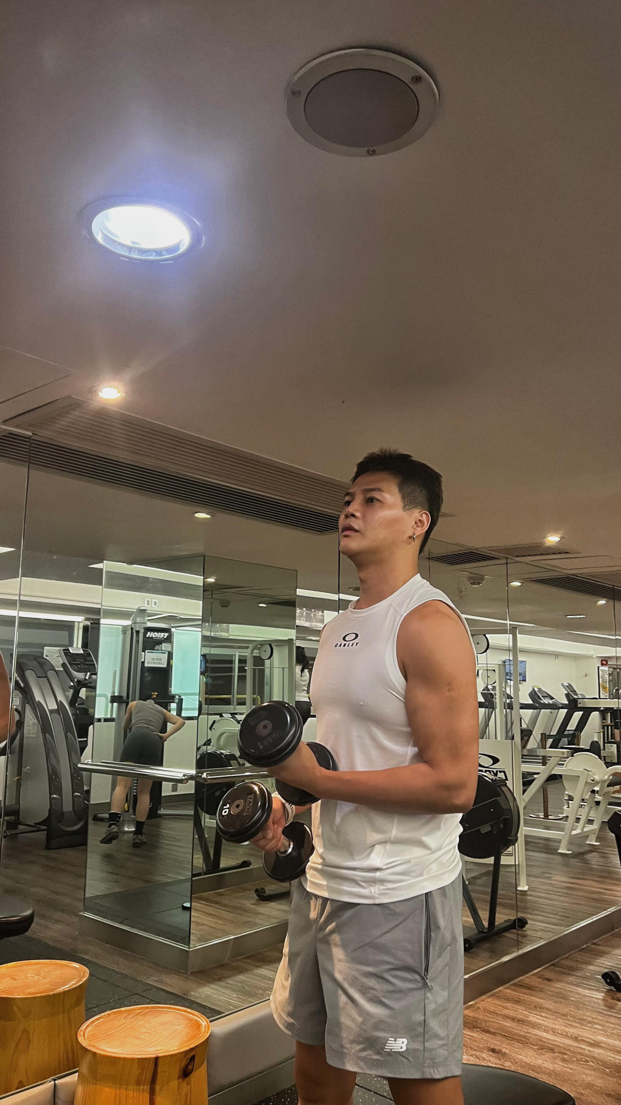 HANA菊梓喬驚爆與ERROR保錡感情生變 4字真言回應未夠一個月即閃電玩完？ | UHK 港生活