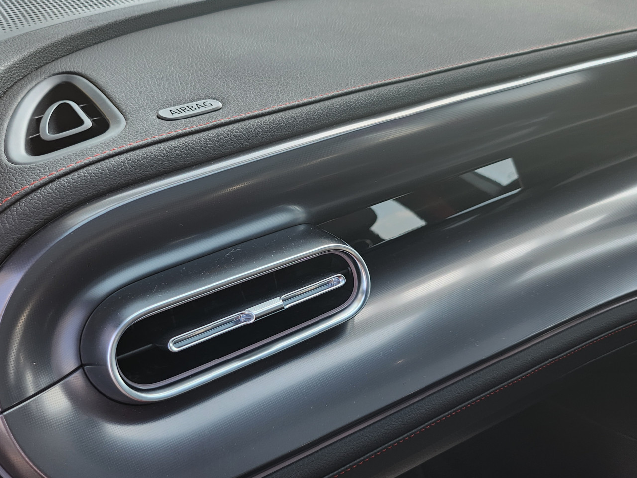 香港電動車推薦2026｜逾20電動車一換一推介 價錢最平10幾萬Tesla/BYD/MG/BMW/Benz | ezone