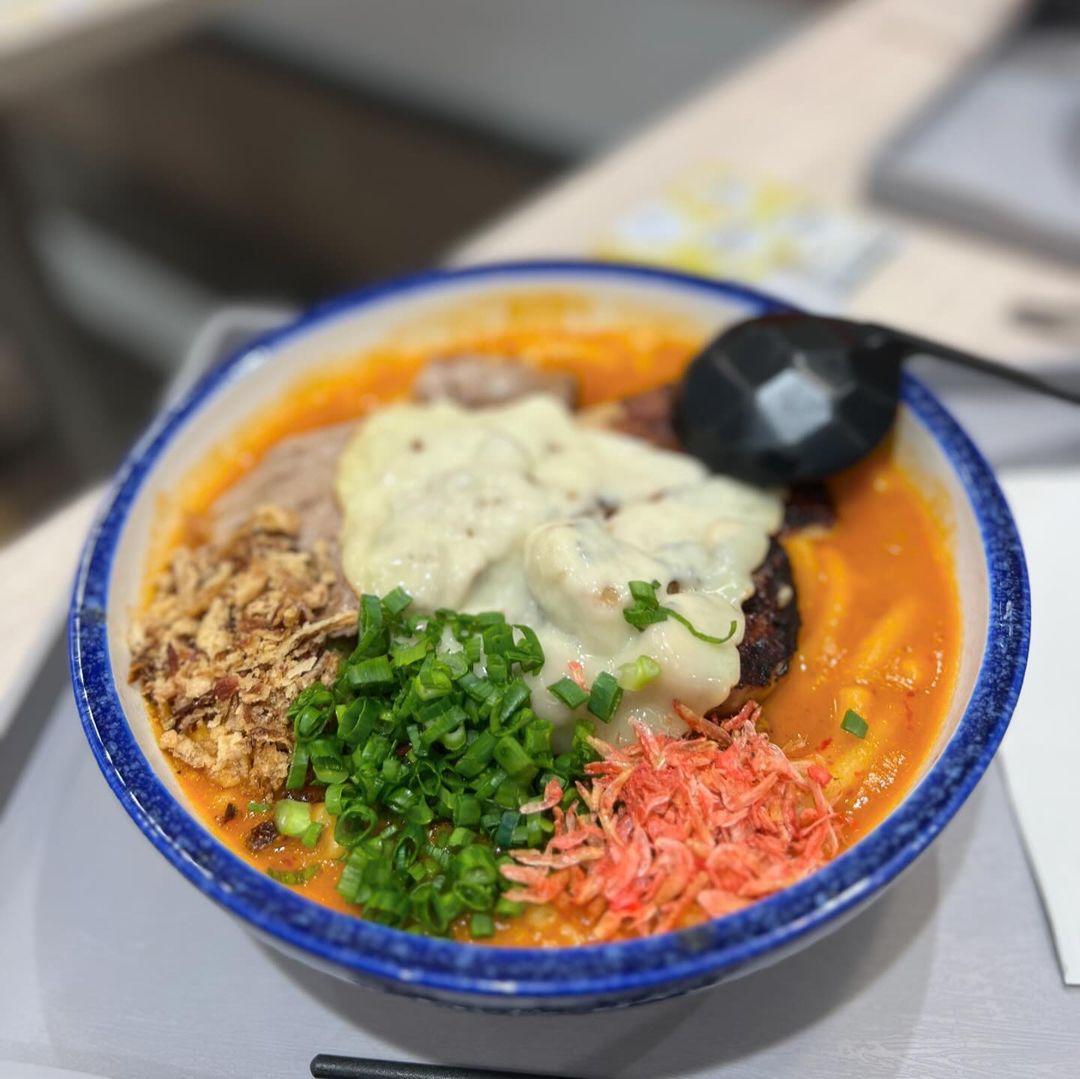 逾10間九龍灣美食推介｜街坊推介地道食店：米芝蓮粢飯／過江龍拉麵／梳乎厘班戟 | U Food