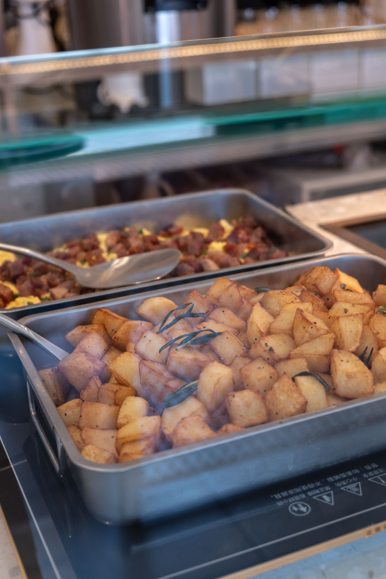 BEANS咖啡店進軍兩餸飯市場！8款餸菜+3大主食任選！首星期限時優惠$20盒！ | UHK 港生活