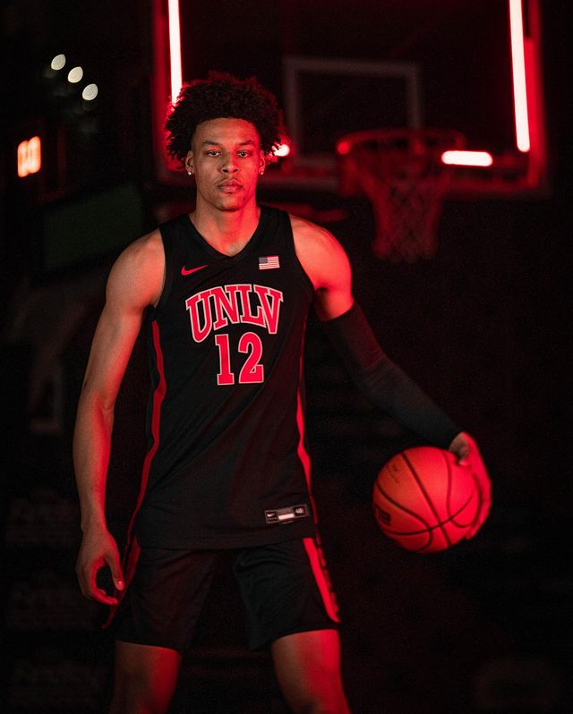 NBA｜香港籃球員David Muoka簽約NBA拓荒者 成香港史上第一人締造歷史 | UHK 港生活