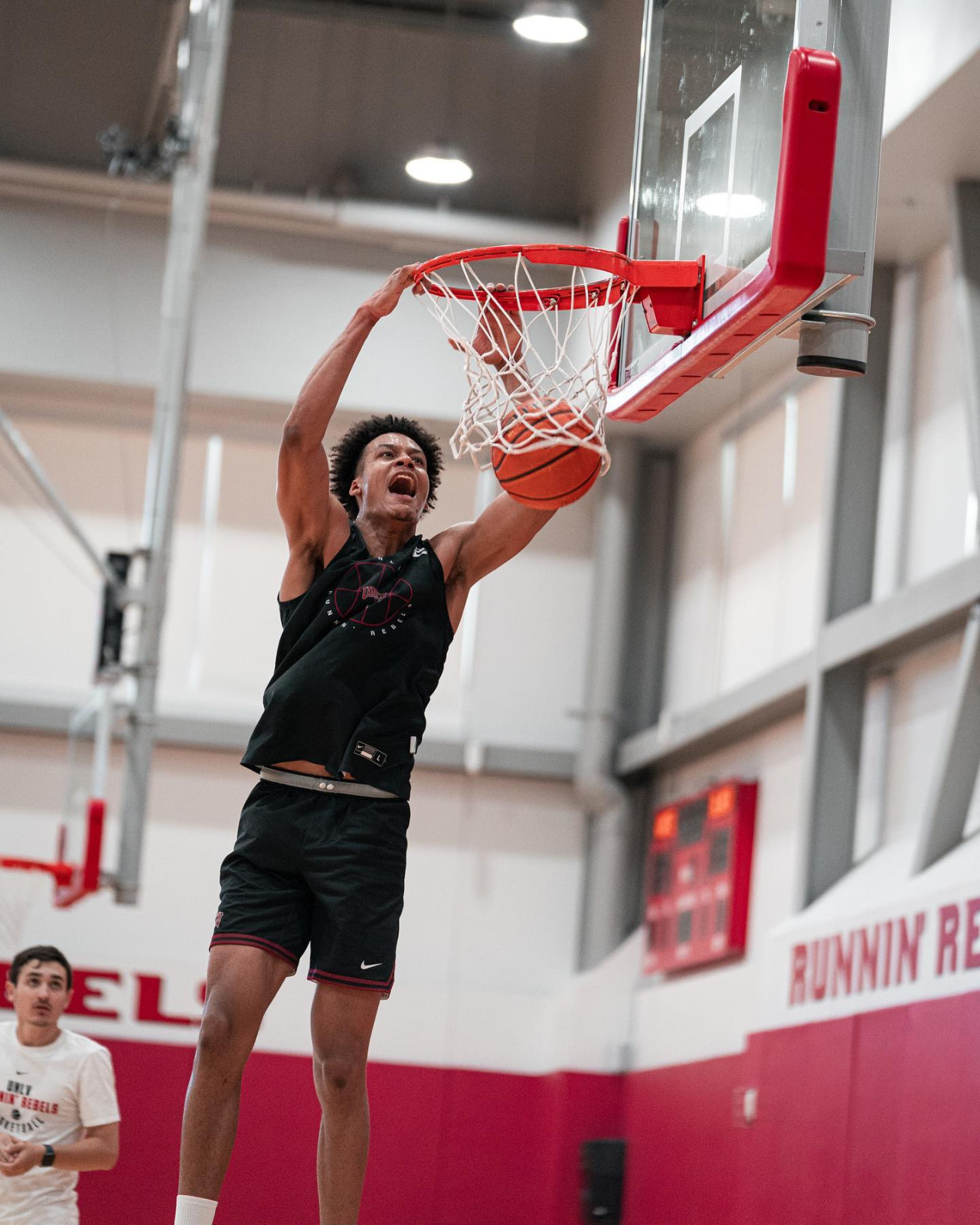 NBA｜香港籃球員David Muoka簽約NBA拓荒者 成香港史上第一人締造歷史 | UHK 港生活