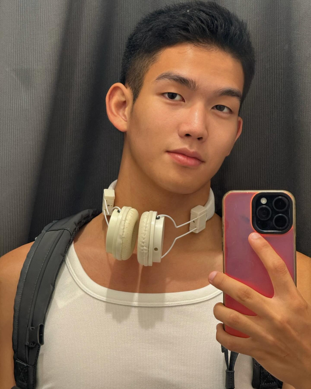 Boyscation Too仔仔｜10位參加者年齡、職業、IG大起底！ViuTV男男配對真人騷 | UHK 港生活