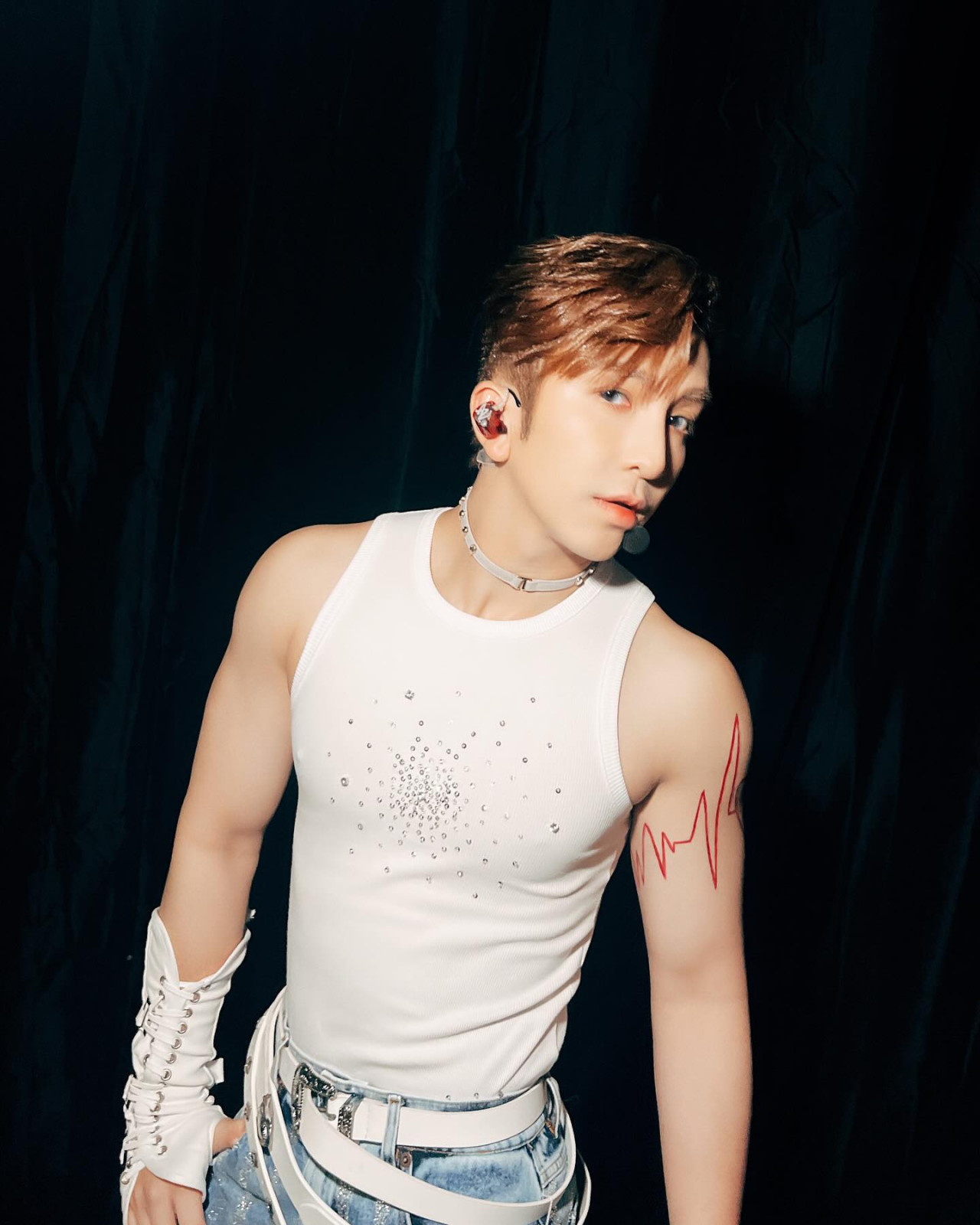 Anson Lo盧瀚霆自揭真實素顏一面 皮膚情況一覽無遺再曬玉背 | UHK 港生活