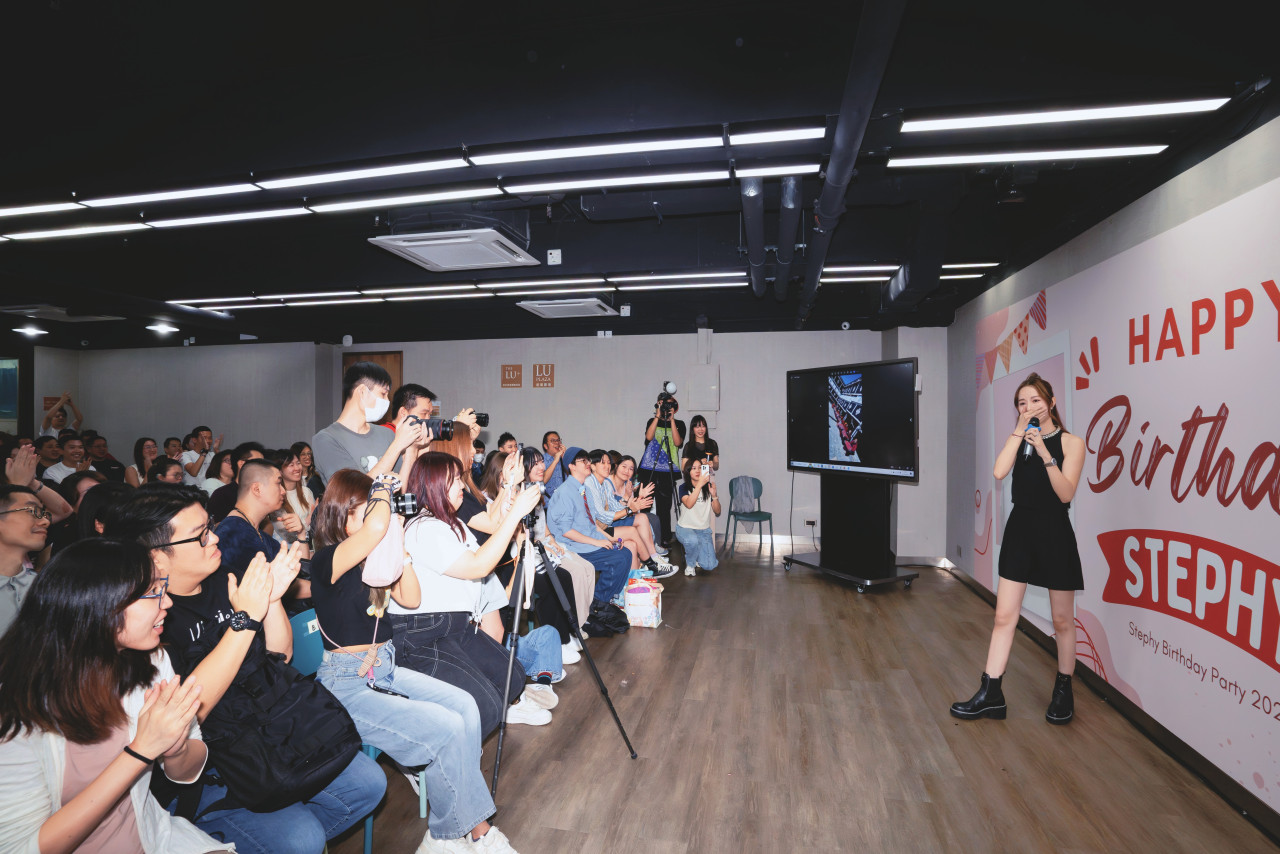 鄧麗欣演唱會2025｜Stephy紅館3月連開兩場 票價/場地/開售日期/售票連結 | UHK 港生活