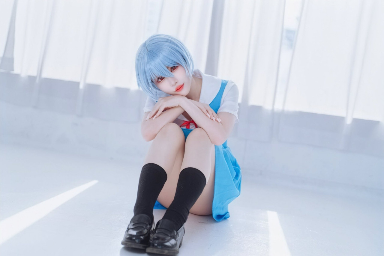 日本姐系美女Coser 完美氣質身材 明日香 2B 阮梅 | ezone