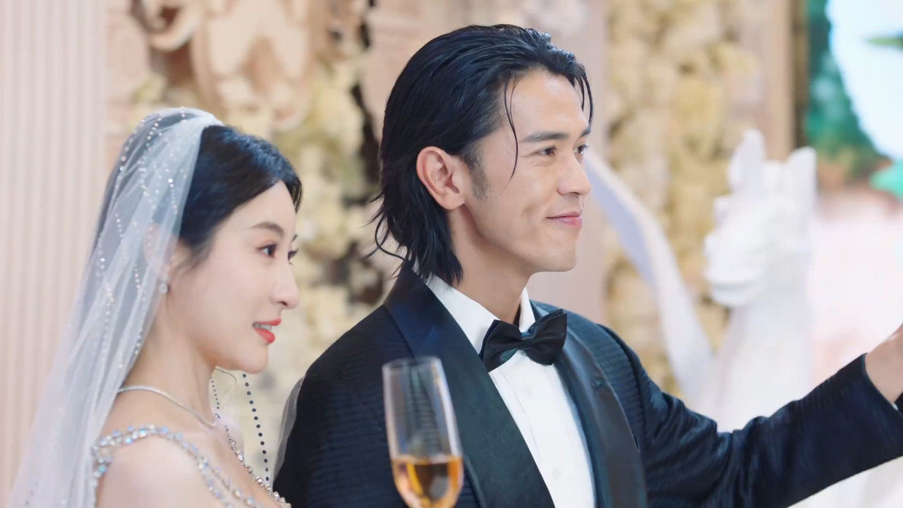 黑色月光｜馬志威大膽狂撩楊茜堯一部位極挑逗 短短15秒片段勾起被侵犯意識 | UHK 港生活