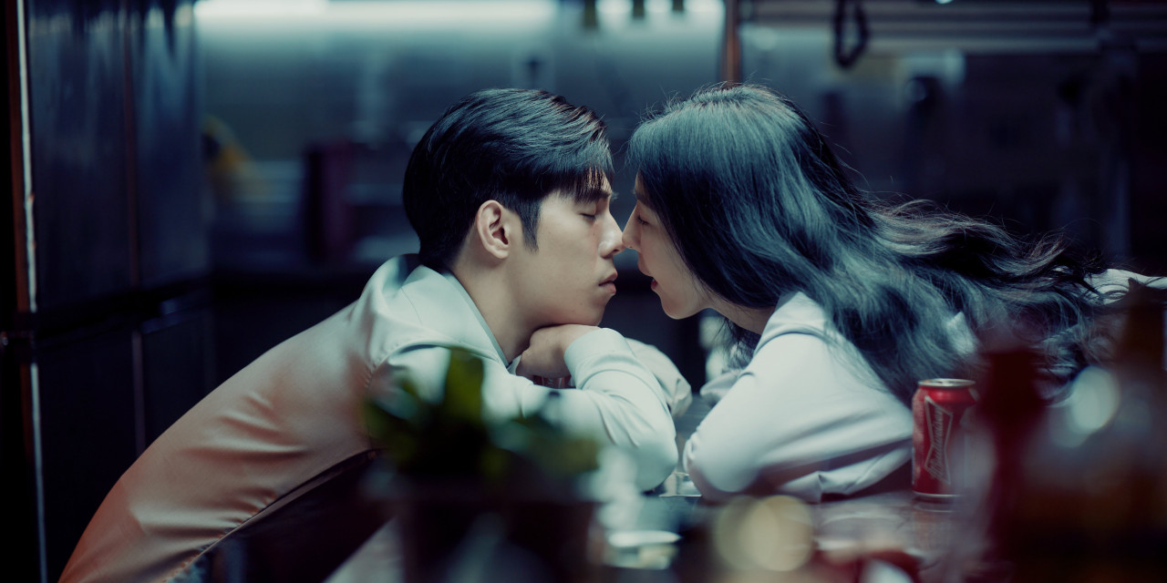 金鐘獎得獎名單2025｜大熱楊謹華六度入圍終首奪「金鐘影后」 大贏家《影后》奪5獎！ | UHK 港生活