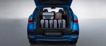 BYD電動車比較：U9/U8/新型號比亞迪規格售價一覽 七人車30萬有找 | ezone