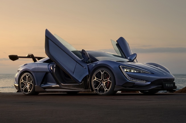 BYD電動車比較：U9/U8/新型號比亞迪規格售價一覽 七人車30萬有找 | ezone