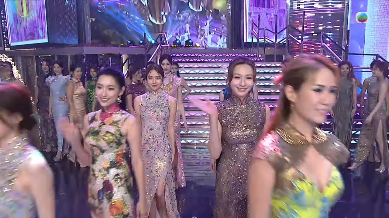 TVB台慶2024｜逾40位歷屆港姐列陣傾巢而出 高海寧蔡思貝復刻當年參選旗袍look | UHK 港生活