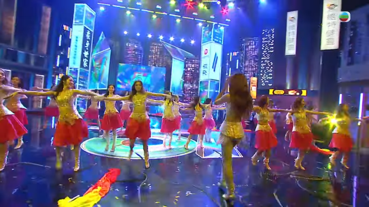 TVB台慶2024｜張曦雯超性感狂野舞衣秒殺30位女藝人 C位跳舞大晒fit爆身材女人味滿瀉 | UHK 港生活