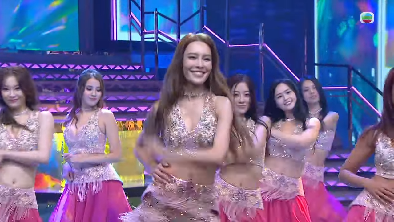 TVB台慶2024｜前TVB花旦闊別18年再度現身台慶夜 向海嵐驚喜參與魔術表演環節 | UHK 港生活