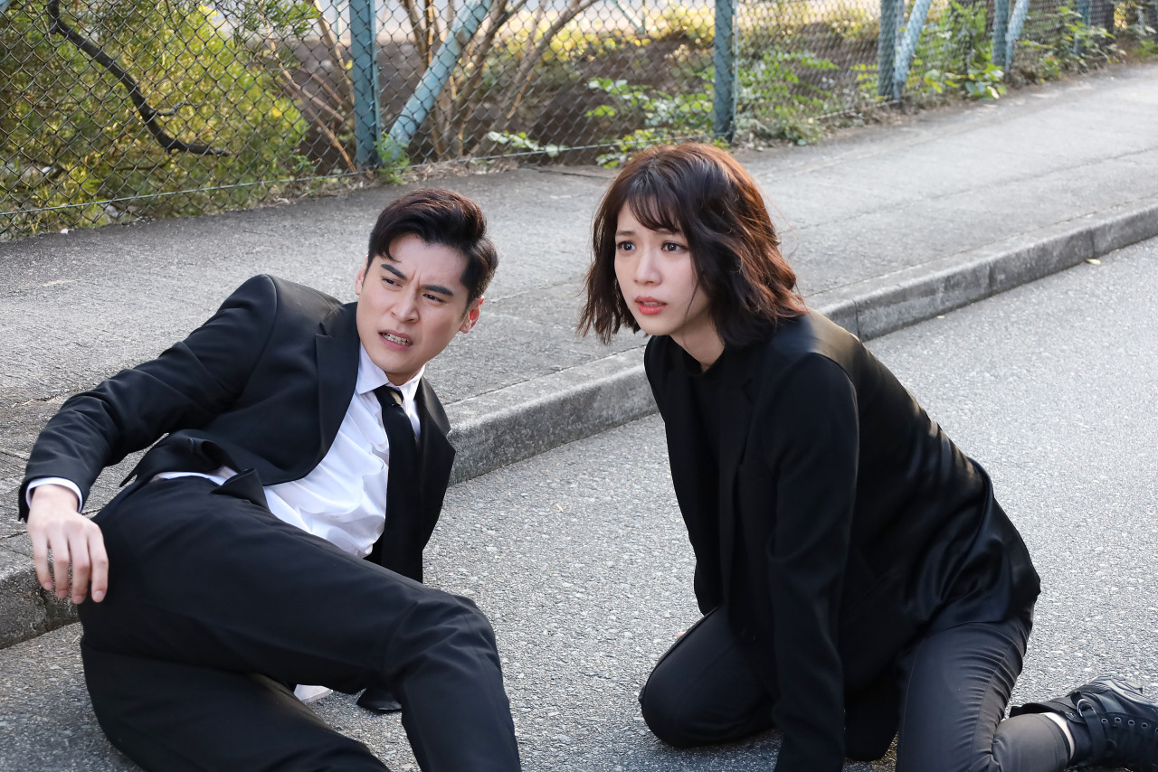 異空感應｜角色介紹/演員陣容 陳曉華一人分飾兩角邢可嵐/Mary 陳家樂再拍TVB | UHK 港生活